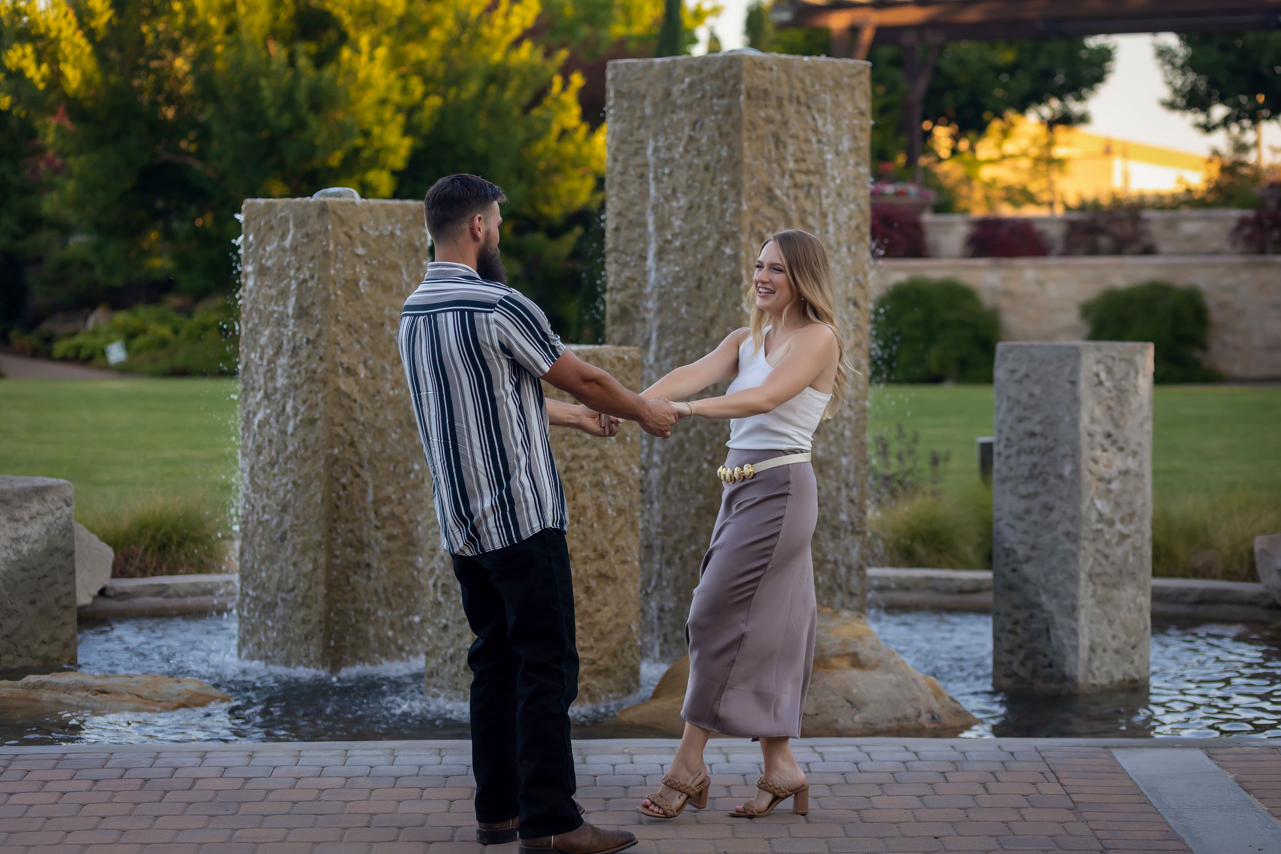Finding Your Engagement Photo Session Style - Boise Wedding Experts | Milestones Studios, LLC