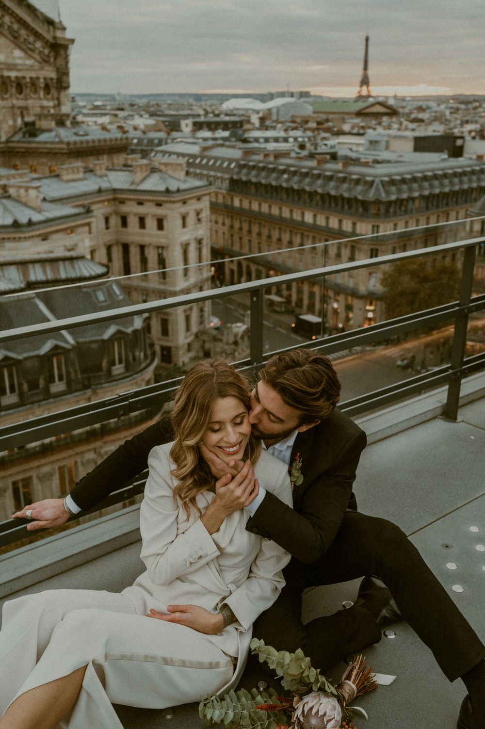 The Perfect Sunset Photoshoot Spots In Paris - Best Elopement & Wedding ...