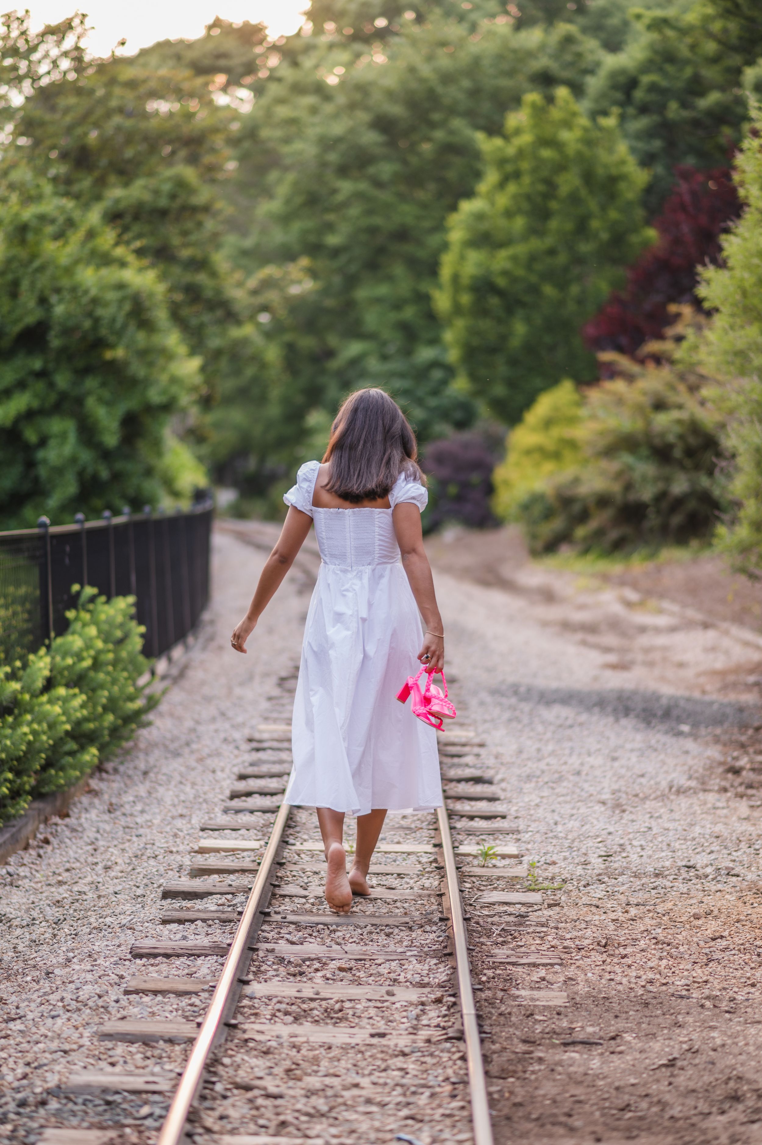 Downtown Raleigh Summer Senior Session - Blythe Photo - Intimate ...