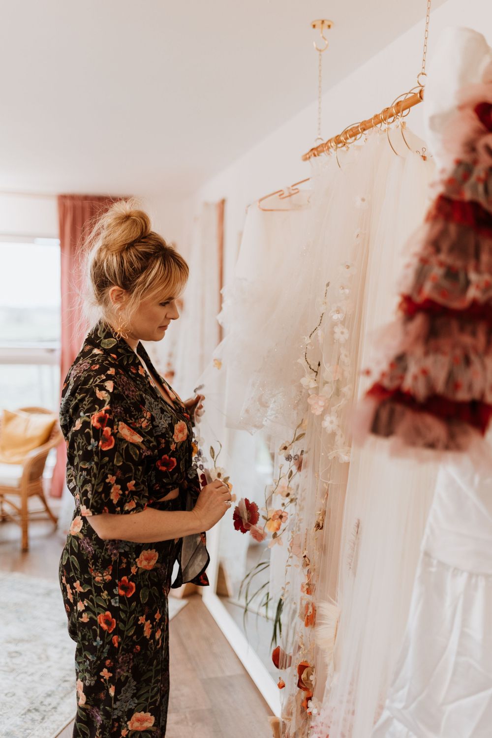 5 Reasons Why a Commercial Photoshoot Will Level Up Your Business - Pix ...