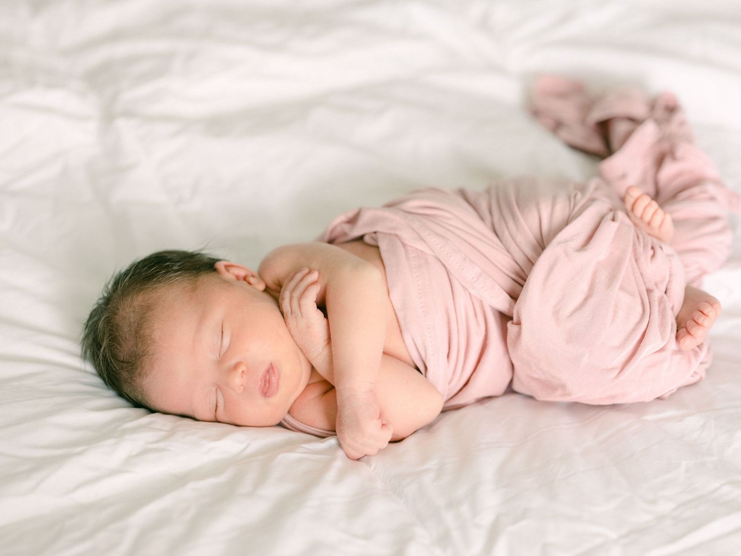 DIY newborn photography at home