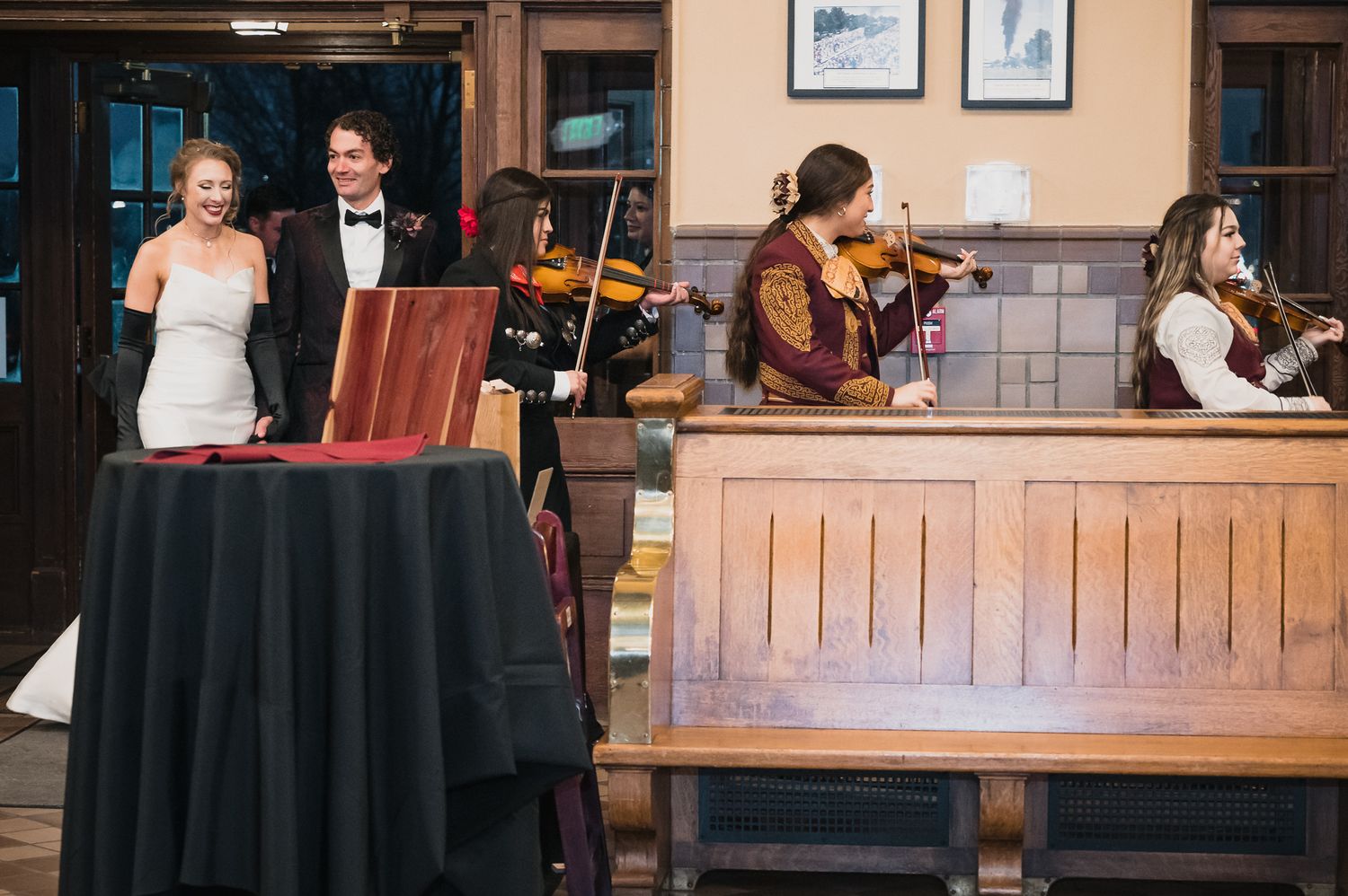 Alex and Haley's Boise Train Depot Wedding - Jerry Moyer Photography ...