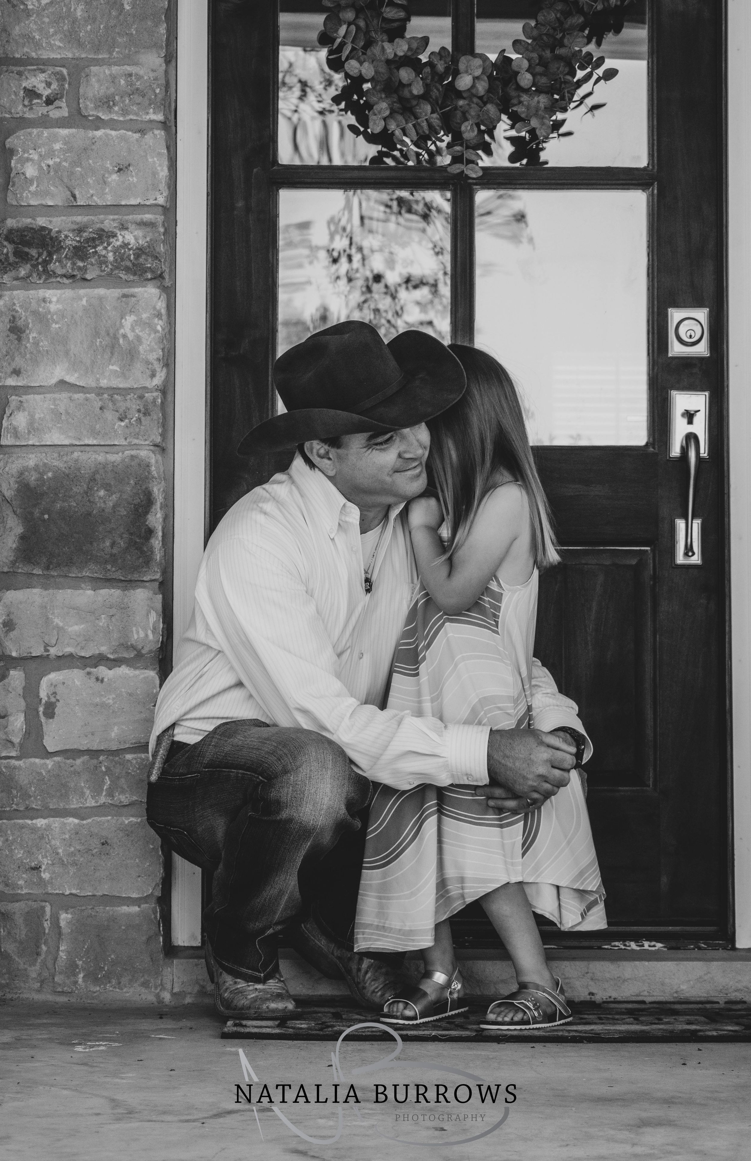 "Porchrait" Sessions - 2020 Edition | Bastrop, Texas - Natalia Burrows ...