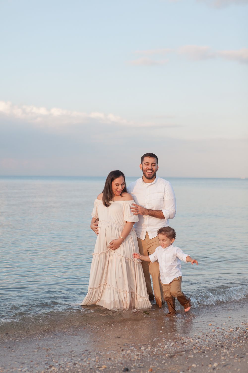 NYC Family Photographer: Beach Maternity Session tips | Paula Brearley ...
