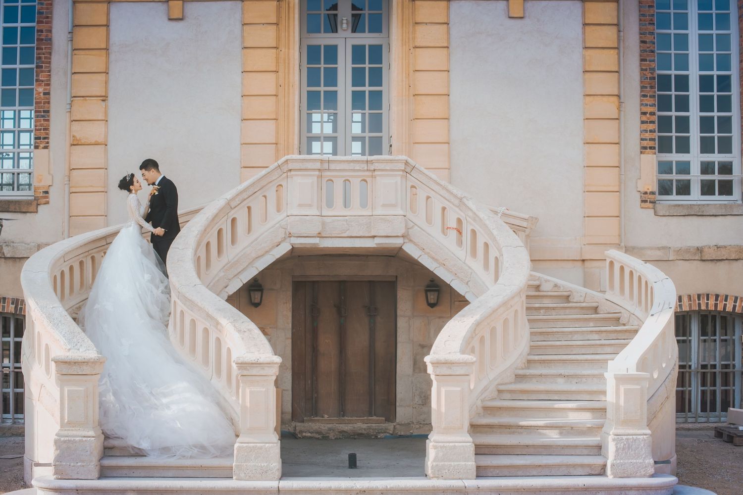 Europe - POSH WEDDING