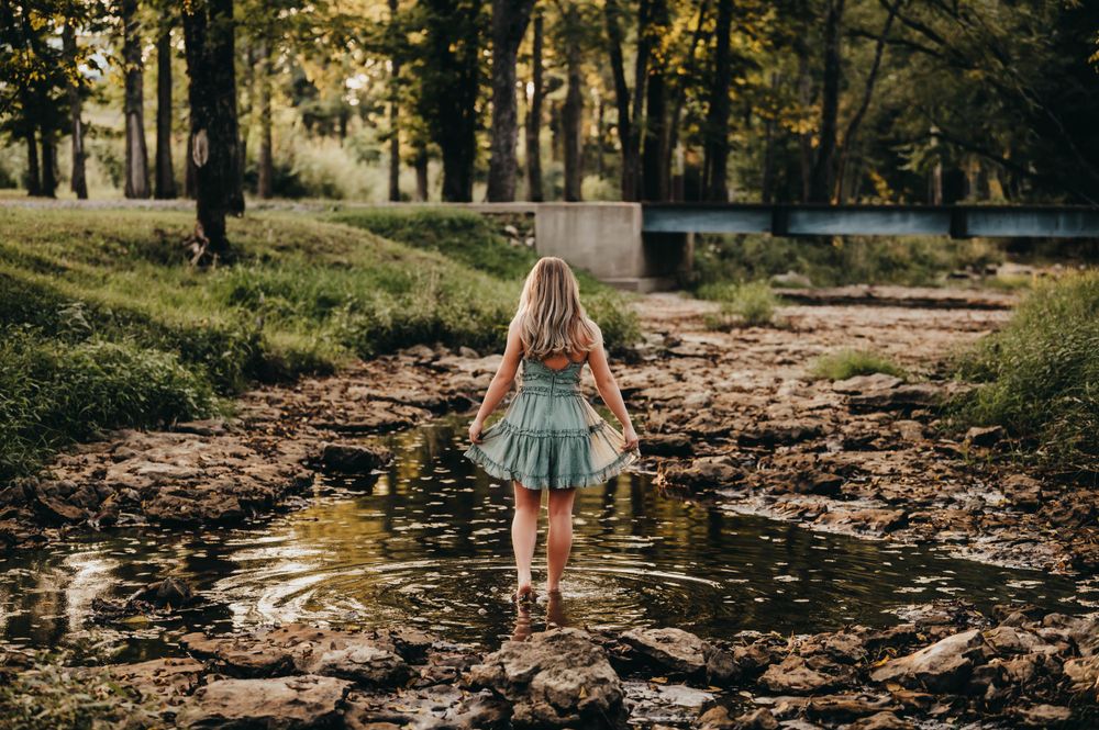 Senior Portfolio - Happy Herd Photography by Allison White