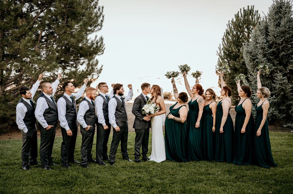 Rustic Fall Wedding at Shadow Lake Ranch in Prosser, WA - Sydney ...