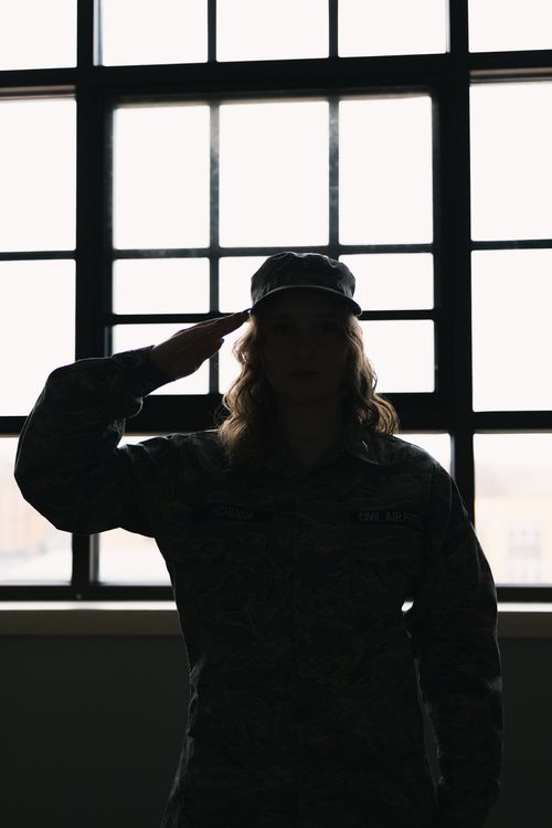 Graduation Session in the Studio - Little Dragan Photography