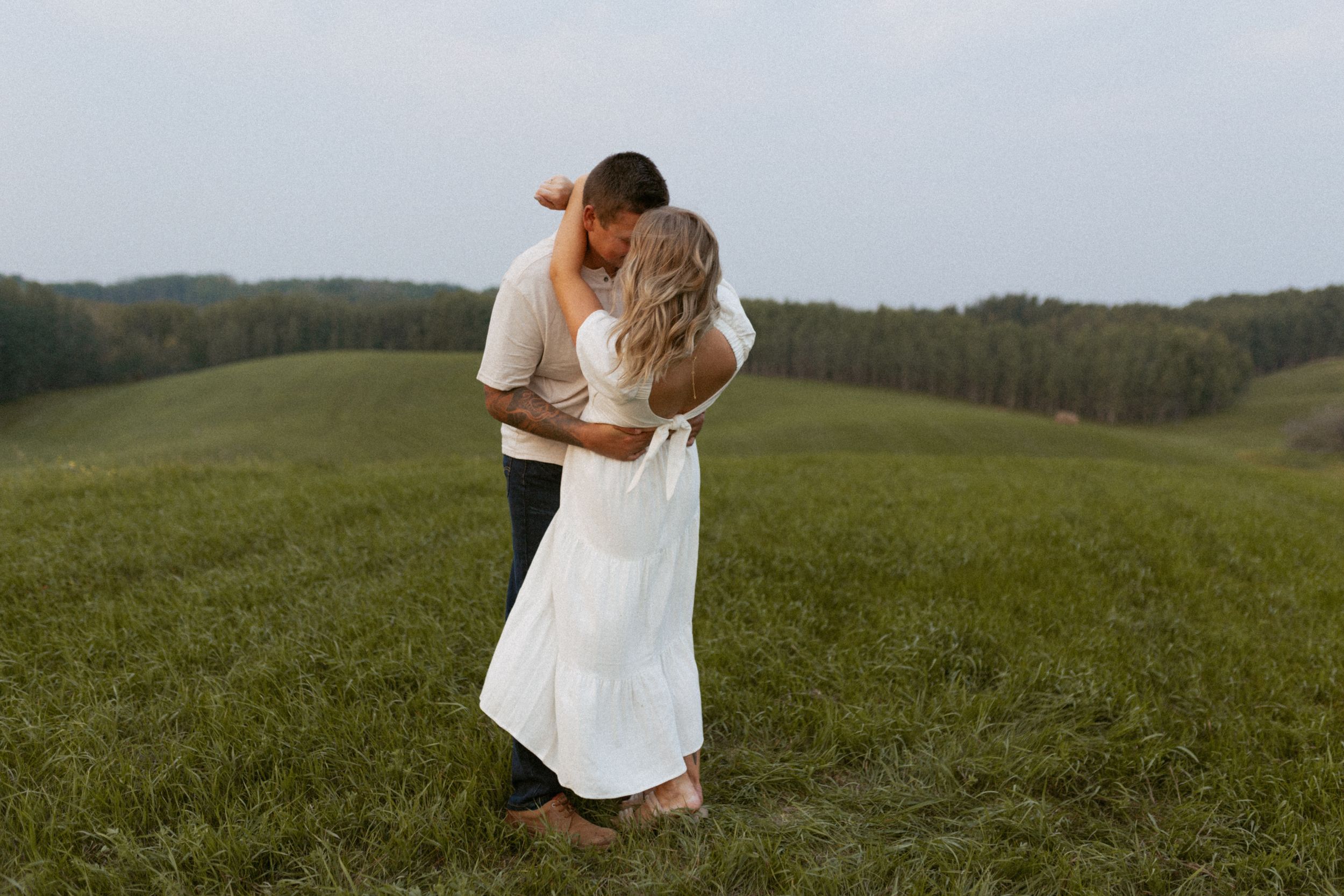 Hannah Ruth Photography | Edmonton Wedding Photographer