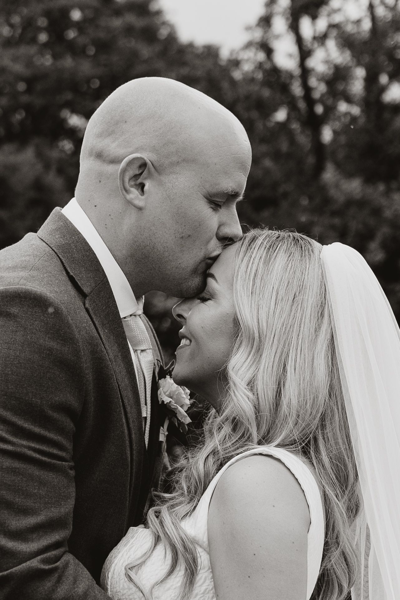 How to Choose the Perfect Wedding Photographer for you! - Pix by Vix ...