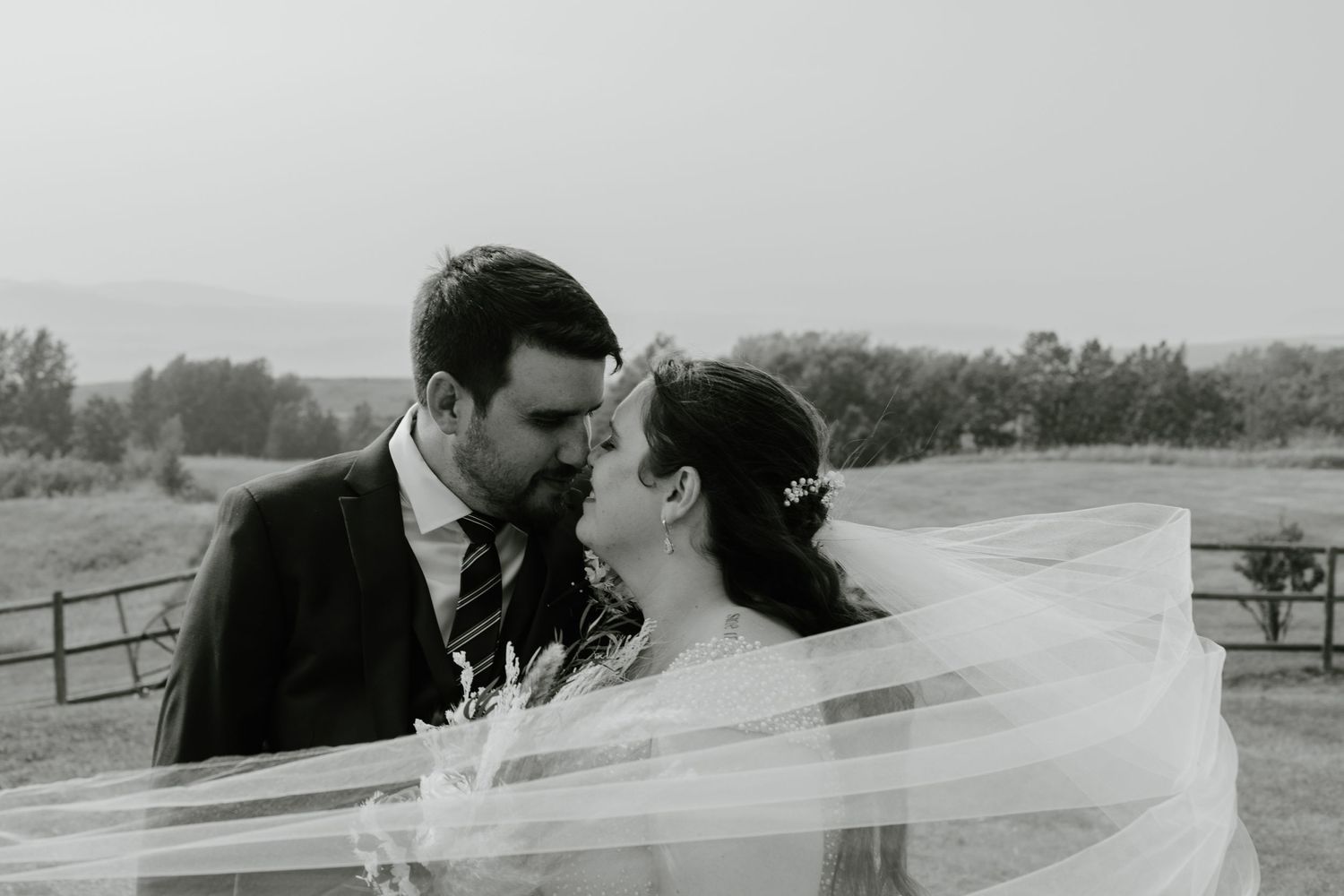 Calgary Wedding Photography - Lauren Claire Photography