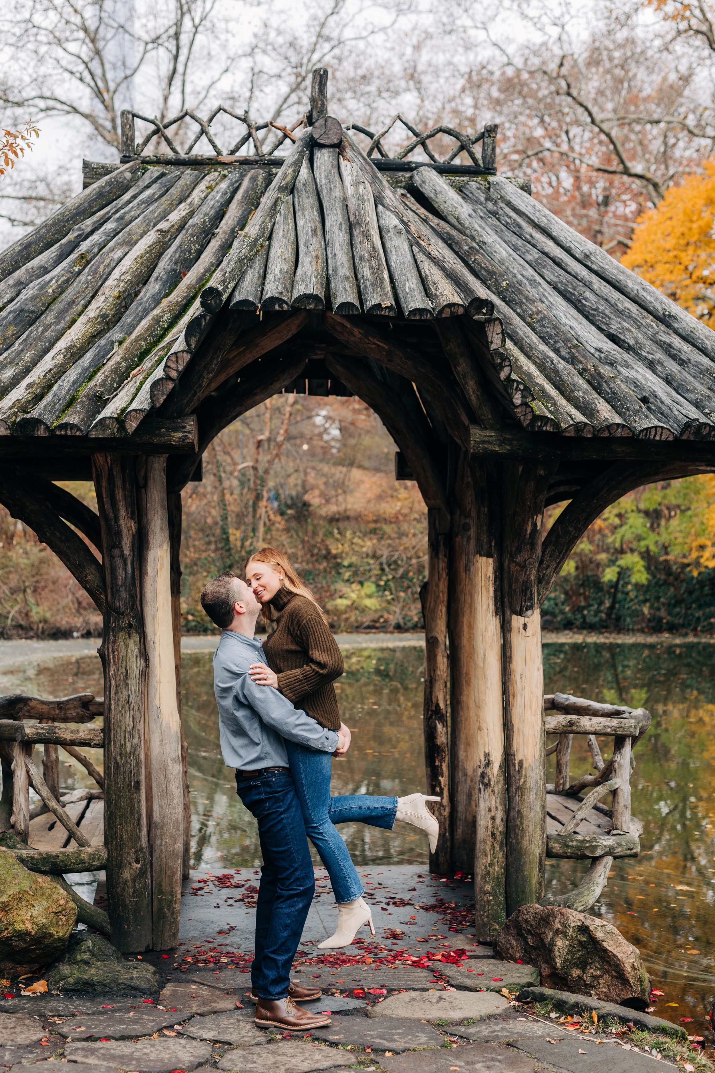 Sarah & Grayson | Proposal at Central Park in NYC - Melanie Fan Photo