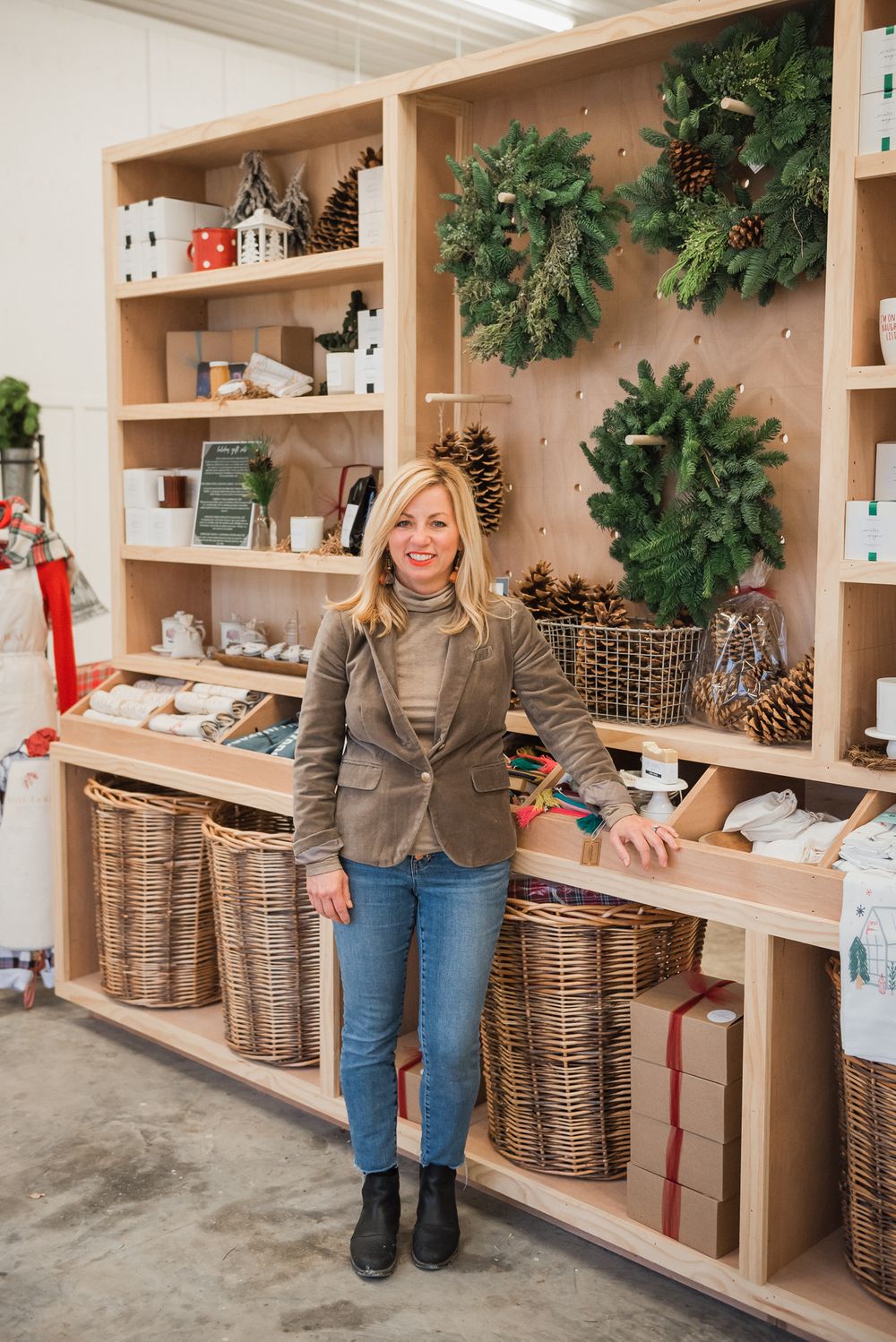 Kicking Off The Holidays At Rose Farm in Norwalk, Iowa - Jill Neil ...