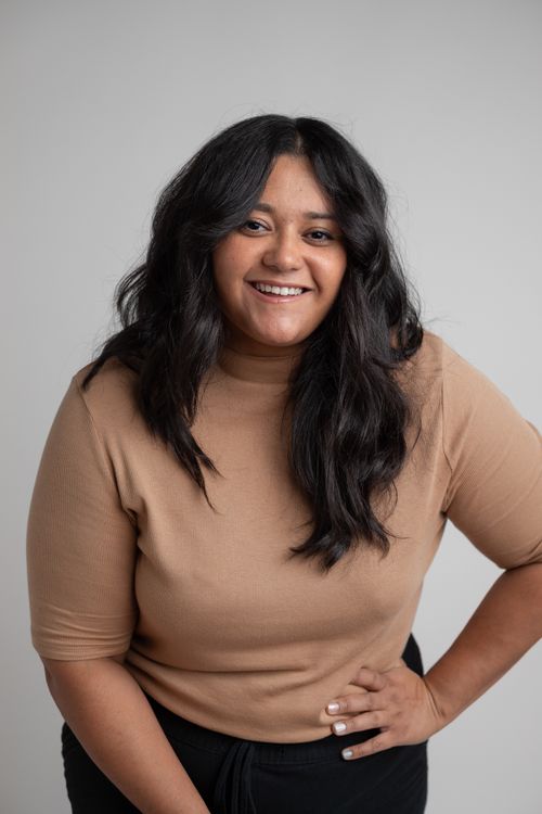 5 Poses for a Curvy Body - Personal Branding Photoshoot - Palm Springs ...