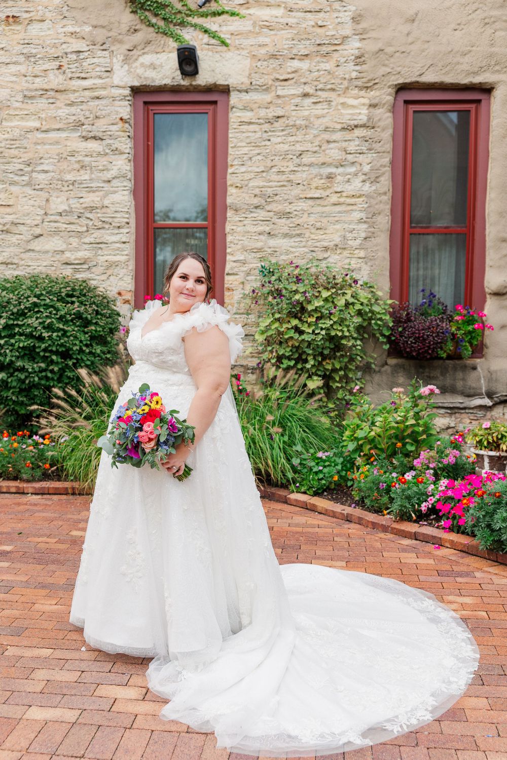 A Fall Wedding At Riverside Receptions | Grace + Matt - Cassie Lacina ...