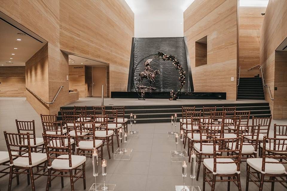 The James Museum - Brad Hall Studios