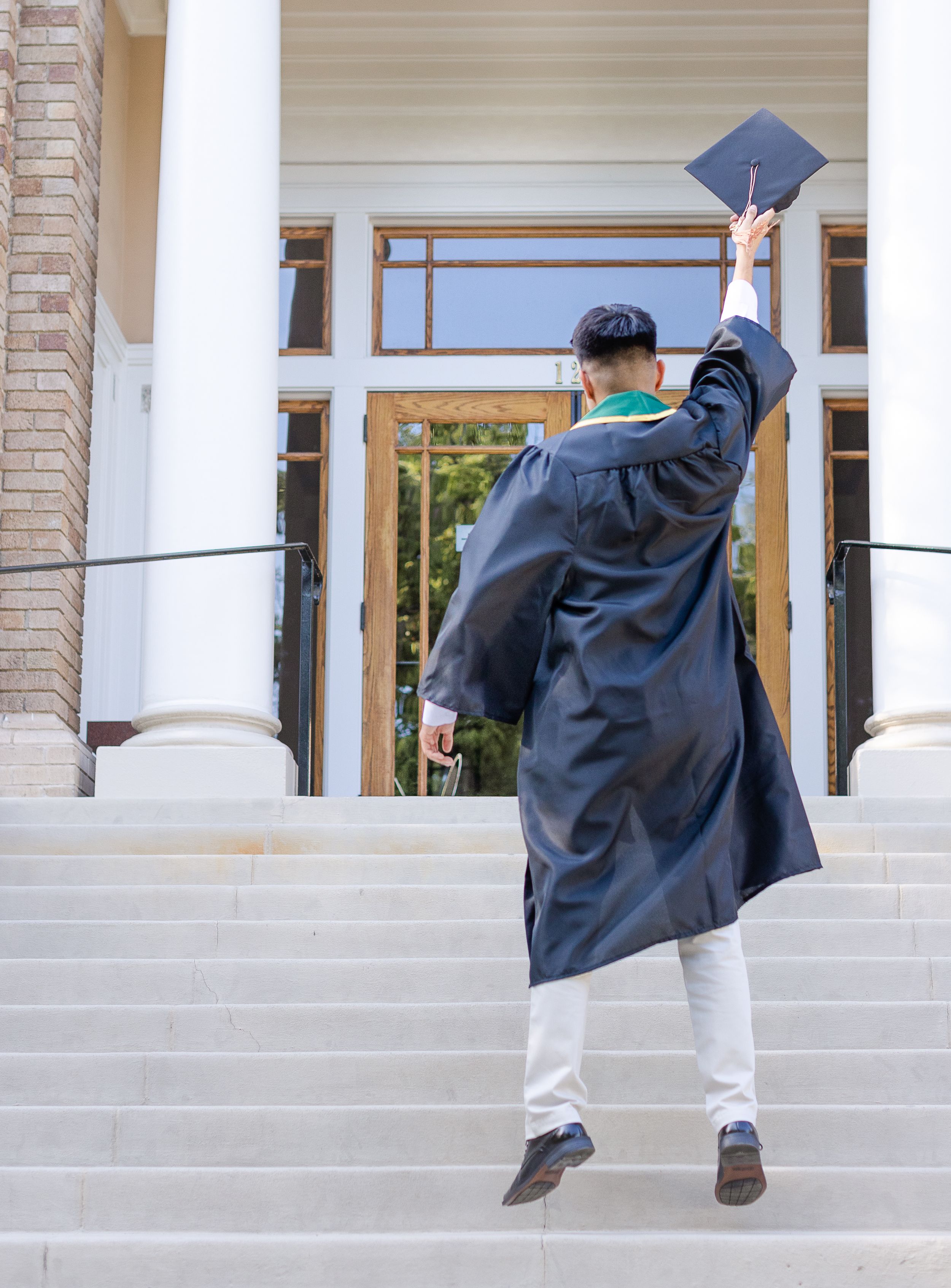 Cal Poly Pomona College Graduation and Family Portrait Session - Amy ...
