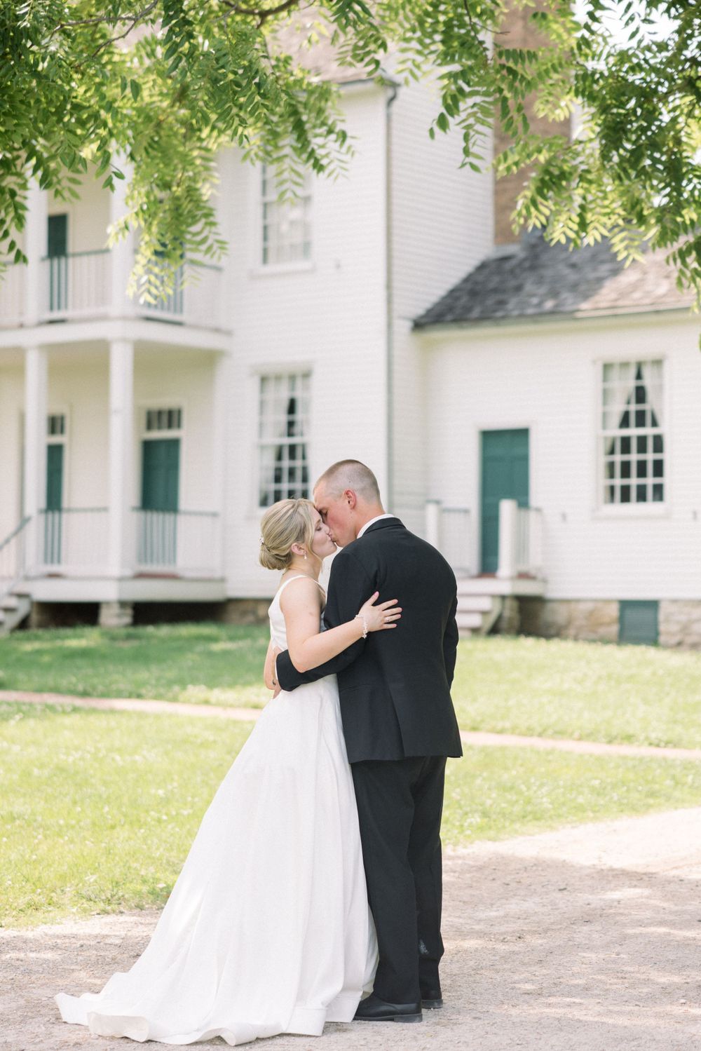 Silva Photography STL - St. Louis Wedding Photographer