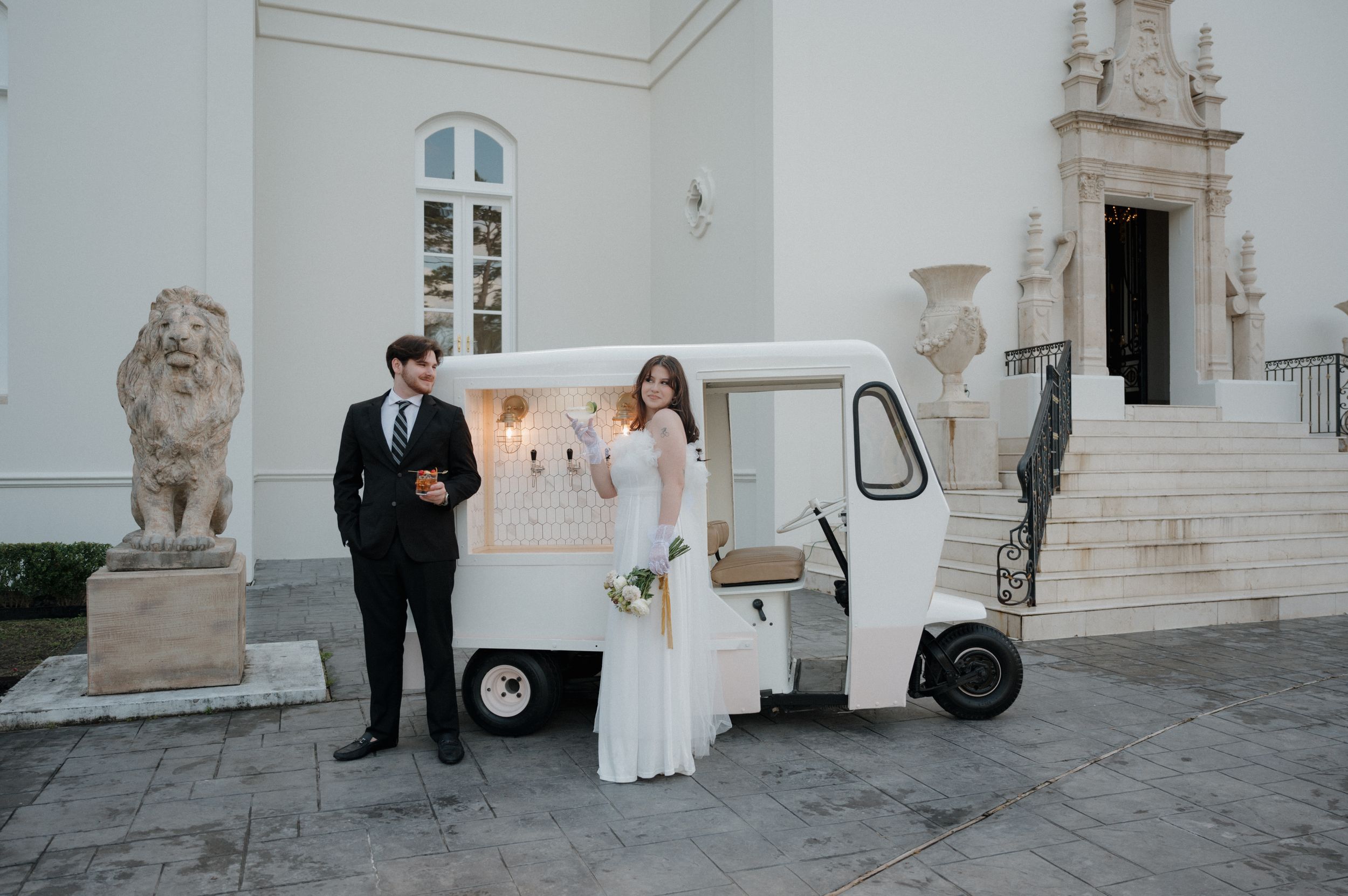 Chateau Nouvelle Weddings with Mandi Roach