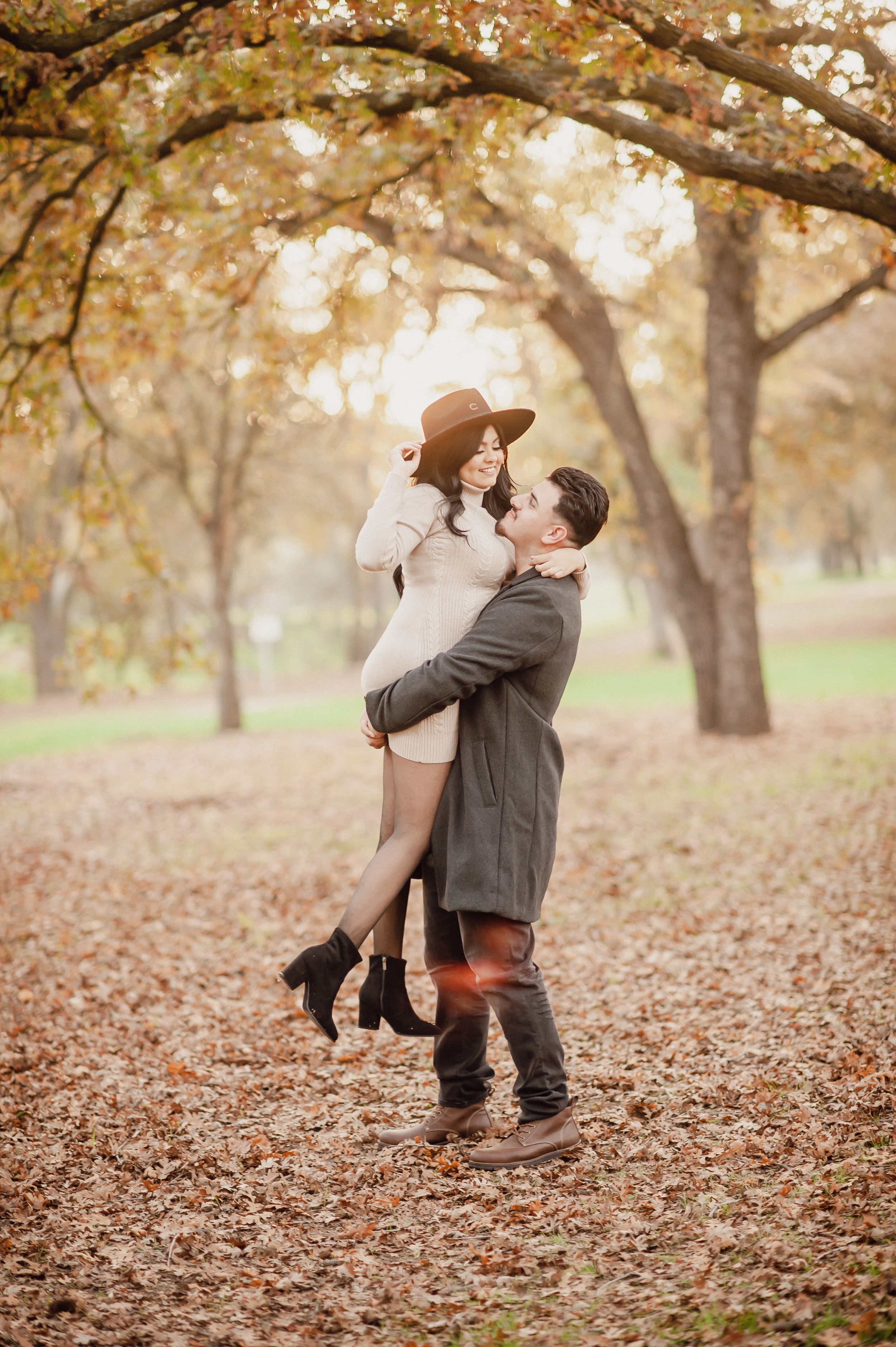 Modesto Fall Engagement Photos - Modesto Central Valley Lifestyle ...