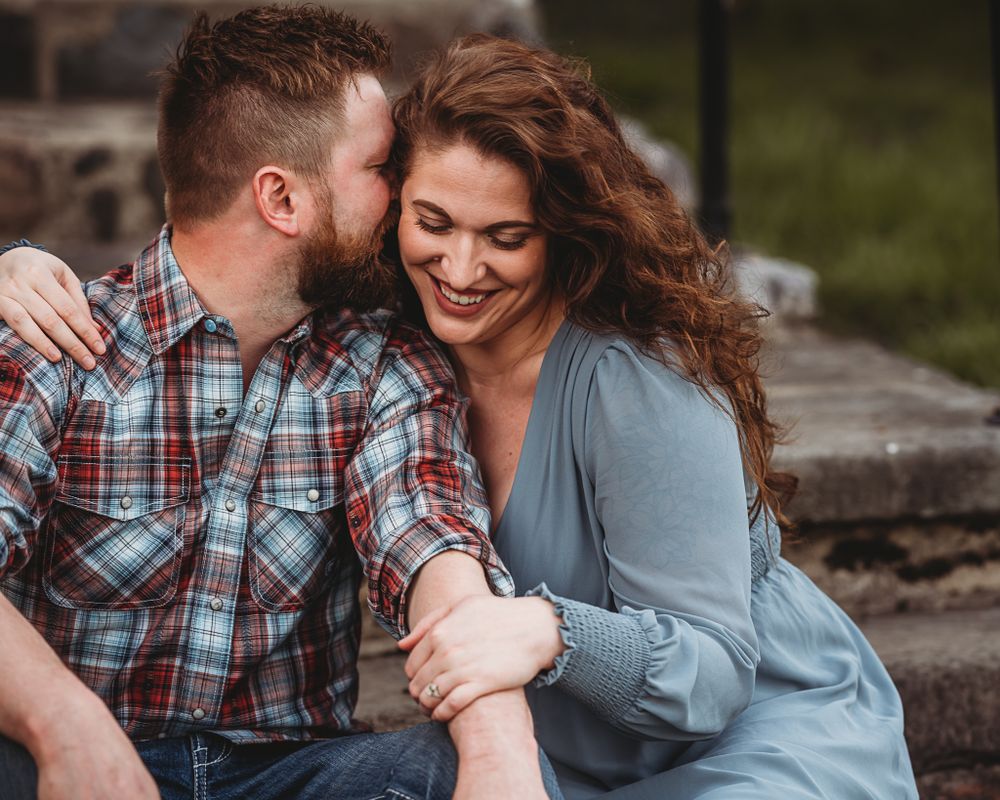 Justina + Ian | Engagement Session | Huntington, In - Renee Mellott ...