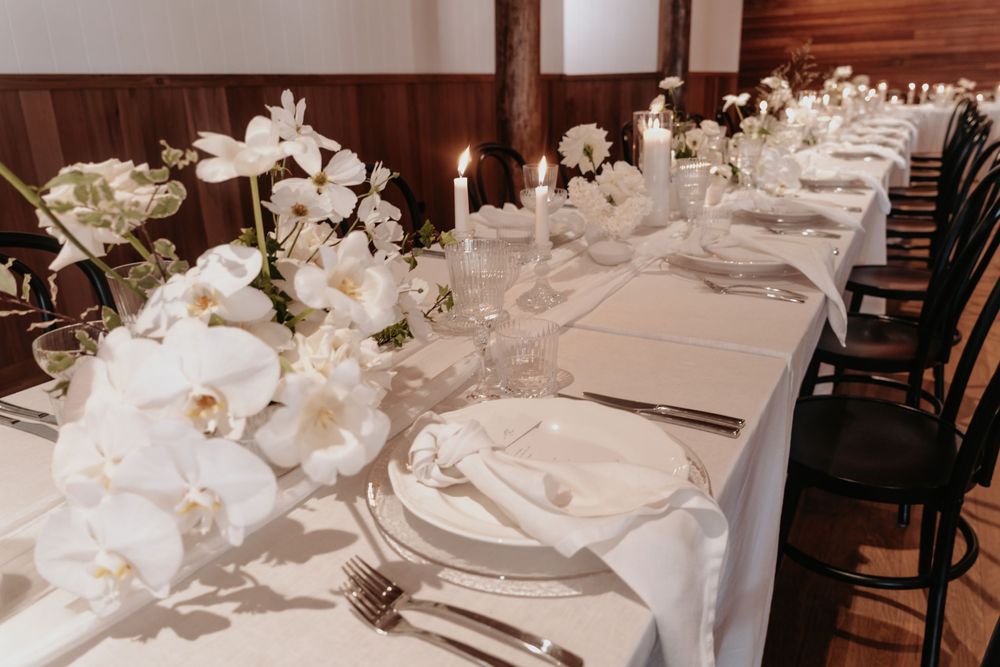 how to - crafting the most beautiful reception tablescapes - One Wild ...