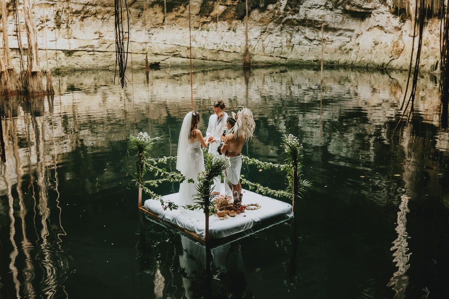 CENOTE WEDDING - GUSTAVO FOTOGRAFO