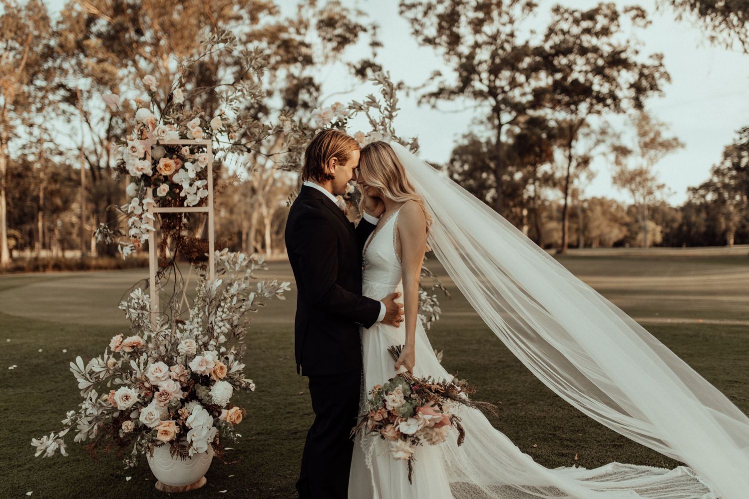 XOX Weddings | Wedding Photography | Videographer Service