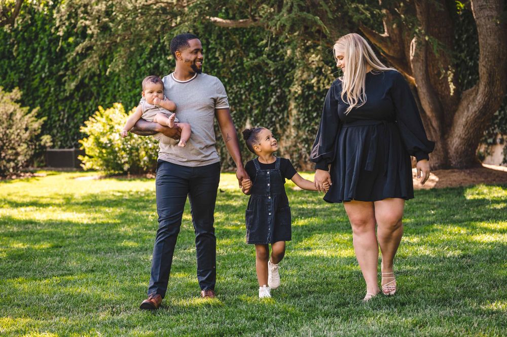 Ellie + Greg | Engagement Session at Longwood Gardens - Moses Cruz ...