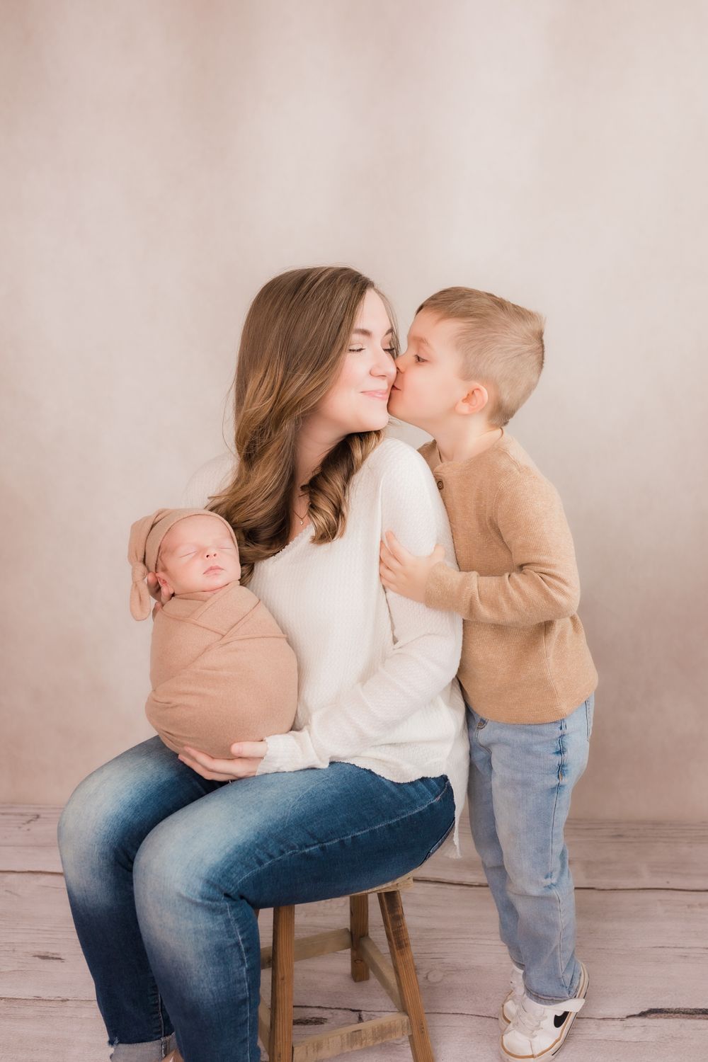 Brooks Lane - Camarie McBride - Nashville Photographer of Newborns ...