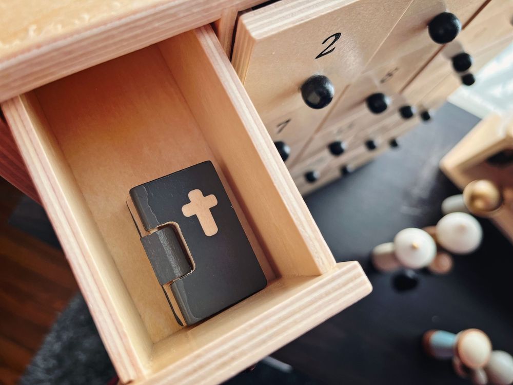 The Rescuer – Nativity Advent Set Review - Annie Jane Photography ...