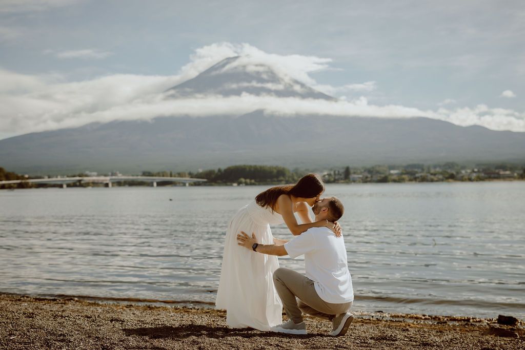 Surprise Proposal at Lake Kawaguchiko with Mount Fuji View – A Magical ...