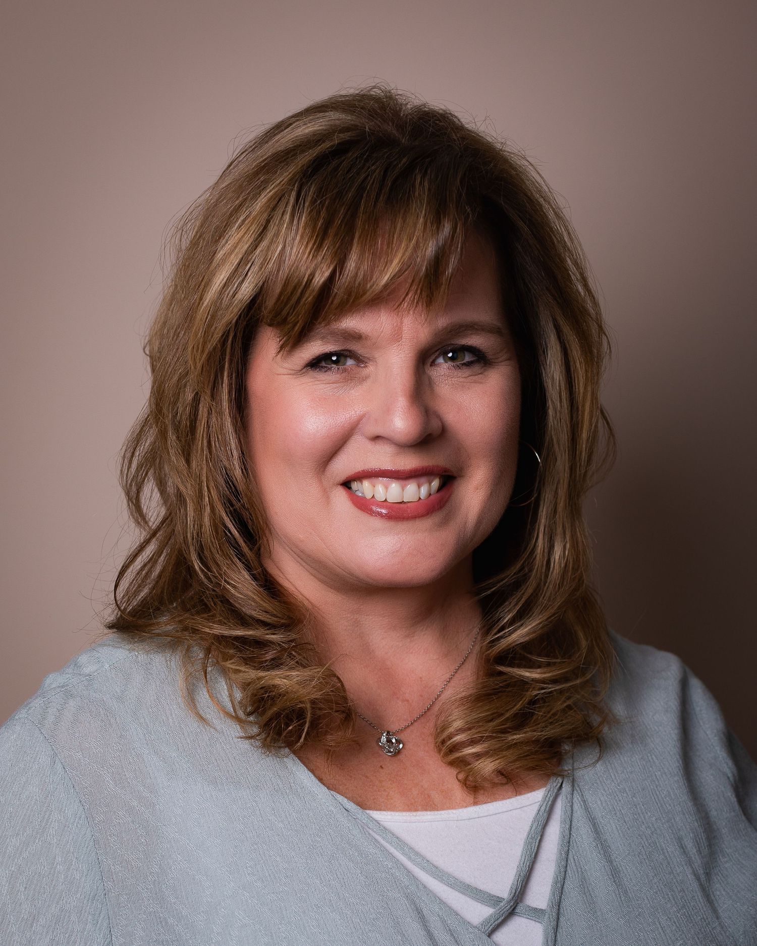 Headshots + Branding - Photography by Hannah Elizabeth