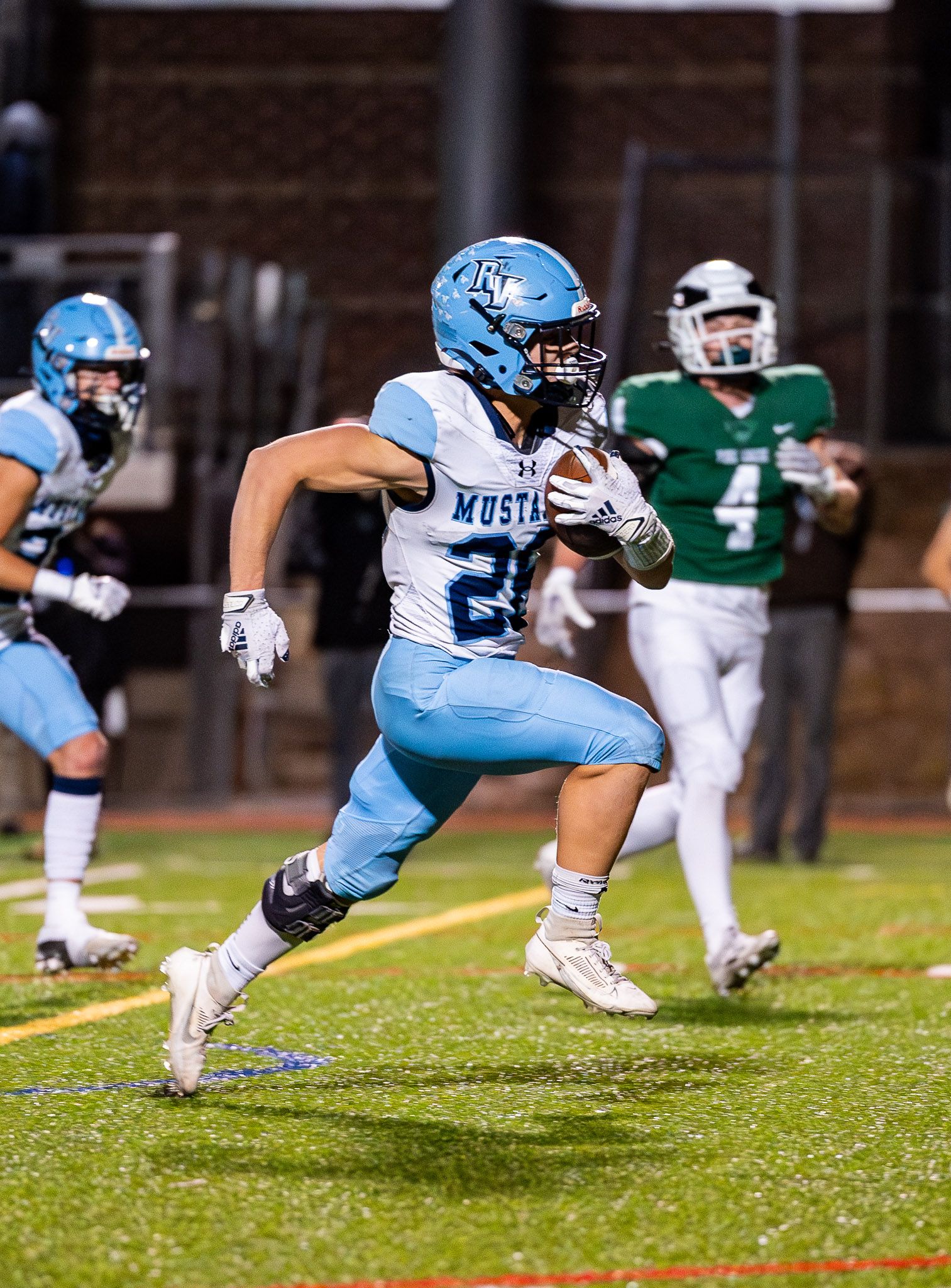 How I Photograph Football - Sports Photographer | Joshua Genz ...