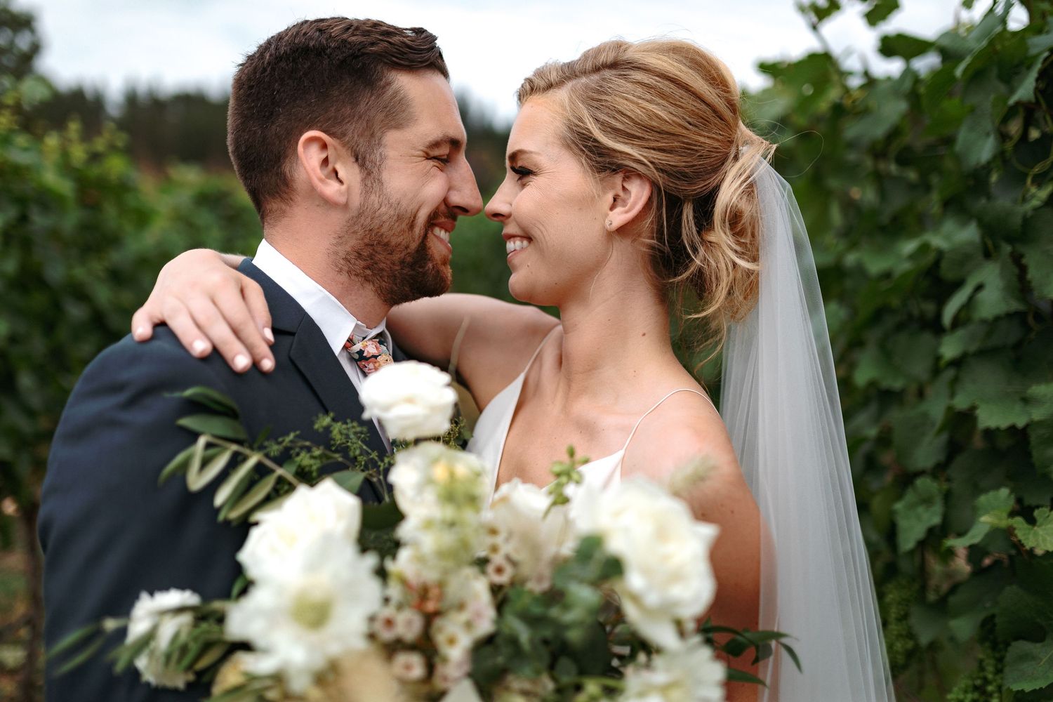 Stunning 50th Parallel Estate Winery Wedding In Lake Country BC ...