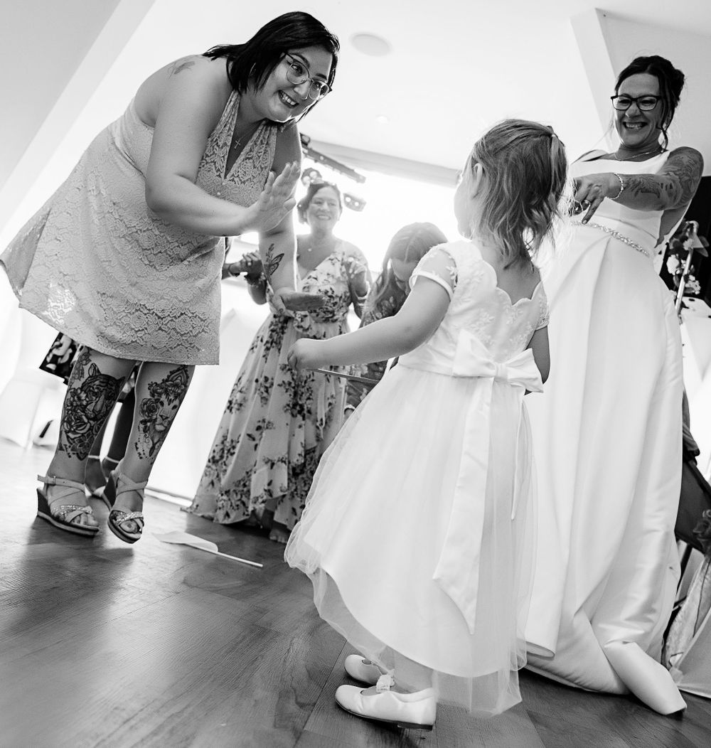 Vicky & John - Natural & Vibrant Wedding Photography - Will Norman ...
