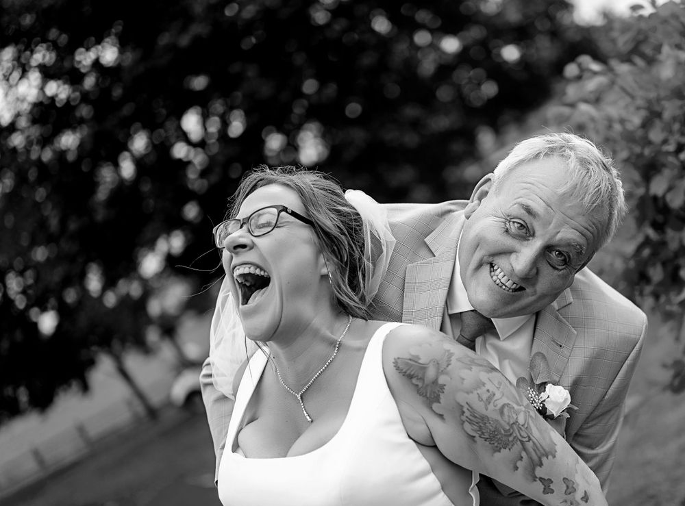 Vicky & John - Natural & Vibrant Wedding Photography - Will Norman ...