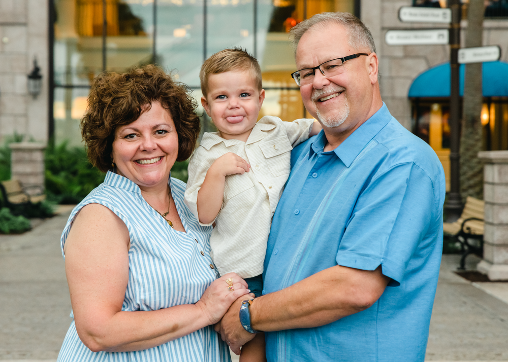 Maternity & Family Photos: Stuart Family - AEBimages