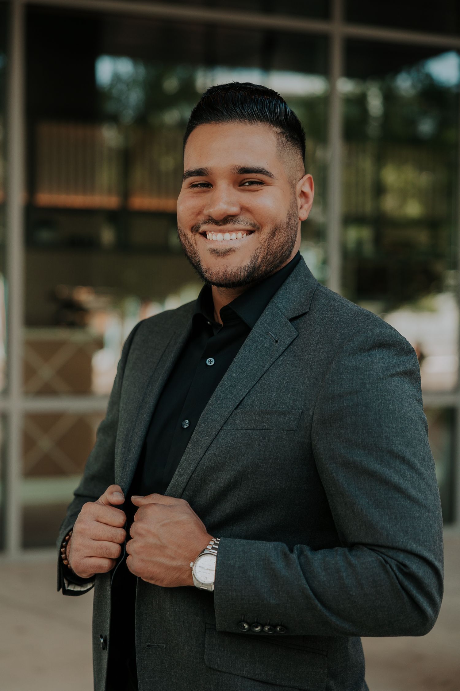 Headshots - Ariel Hernandez Photography