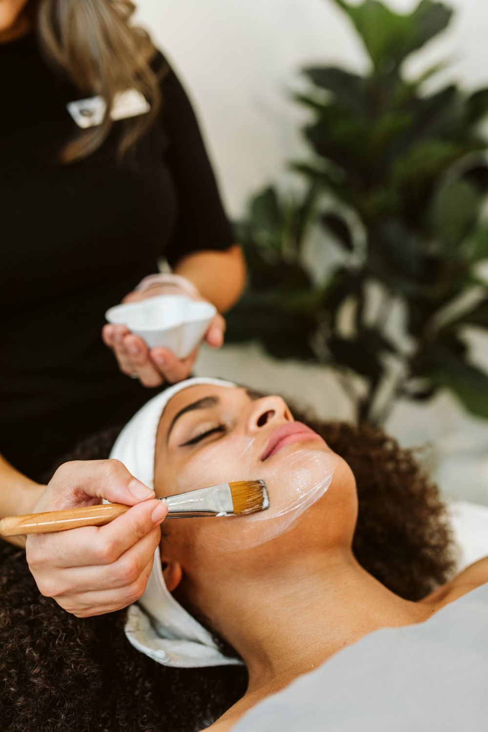 Spa Services at - Glow Day Spa | Favourite Day Spa in Barrie, ON