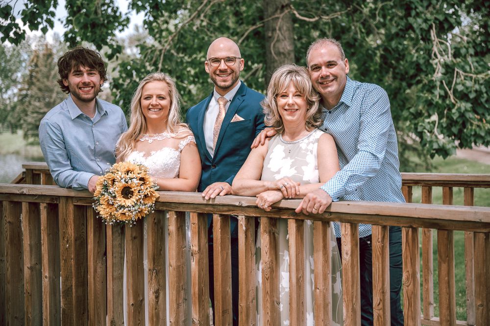 Wlad Family - Billie Barrett