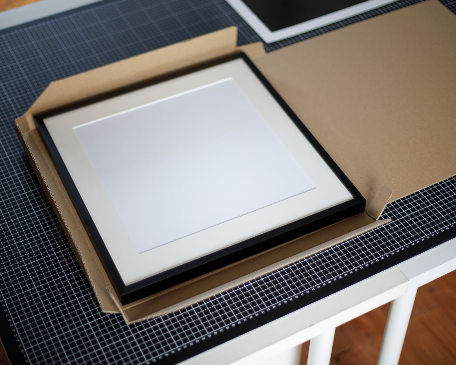 Frame Fine Art Prints Yourself, with HALBE Rahmen - Leigh Schneider