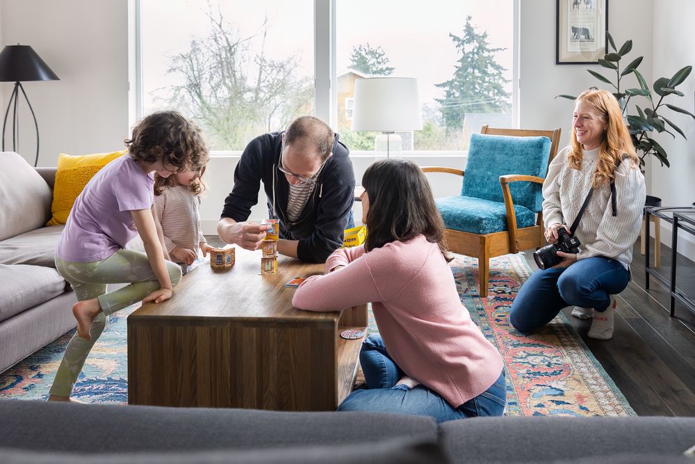 Behind the Scenes: An In Home Family Real Life Photo Session - Sound ...