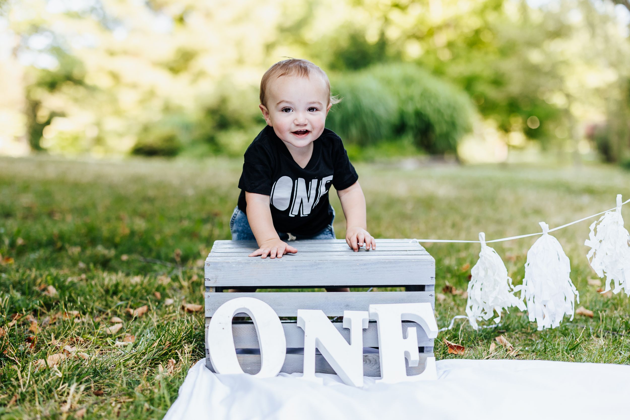 Milo's First Birthday Cake Smash - JENNAKPHOTOS, NJ Photographer ...
