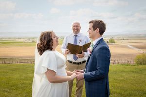 Spring Styled Wedding at Garman Hill - Boise Wedding Experts ...