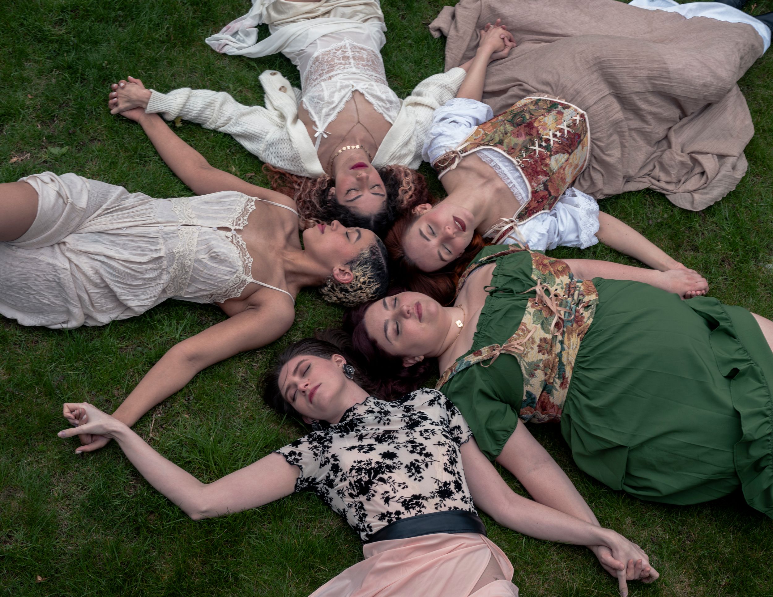 Feminine Rage Photo Session - Girasoles Photography