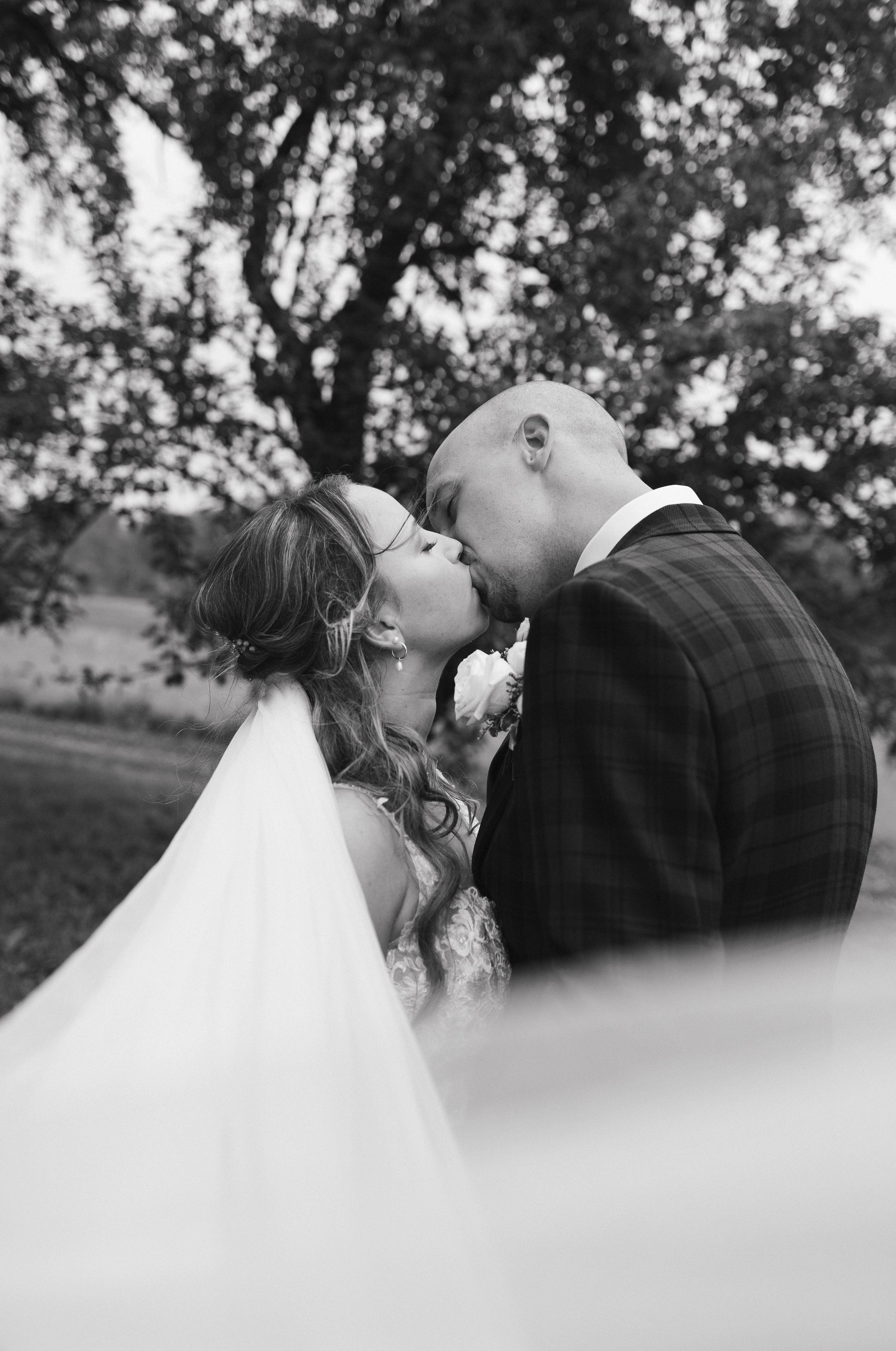 Rustic Romance: Sarahjane and Jay's Heartfelt Farm Wedding in Hamilton ...