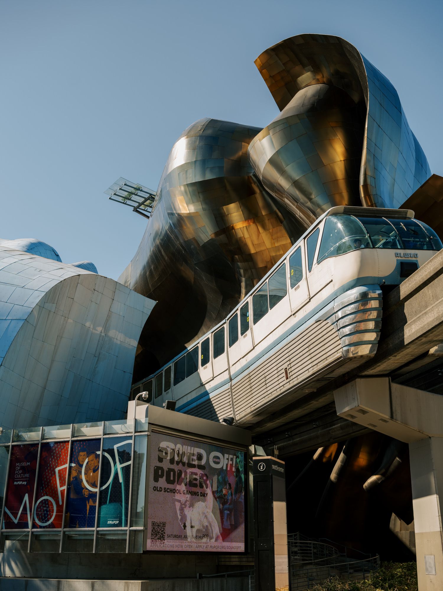 Seattle - San Francisco & Seattle Commercial Photographer | Winston Lai