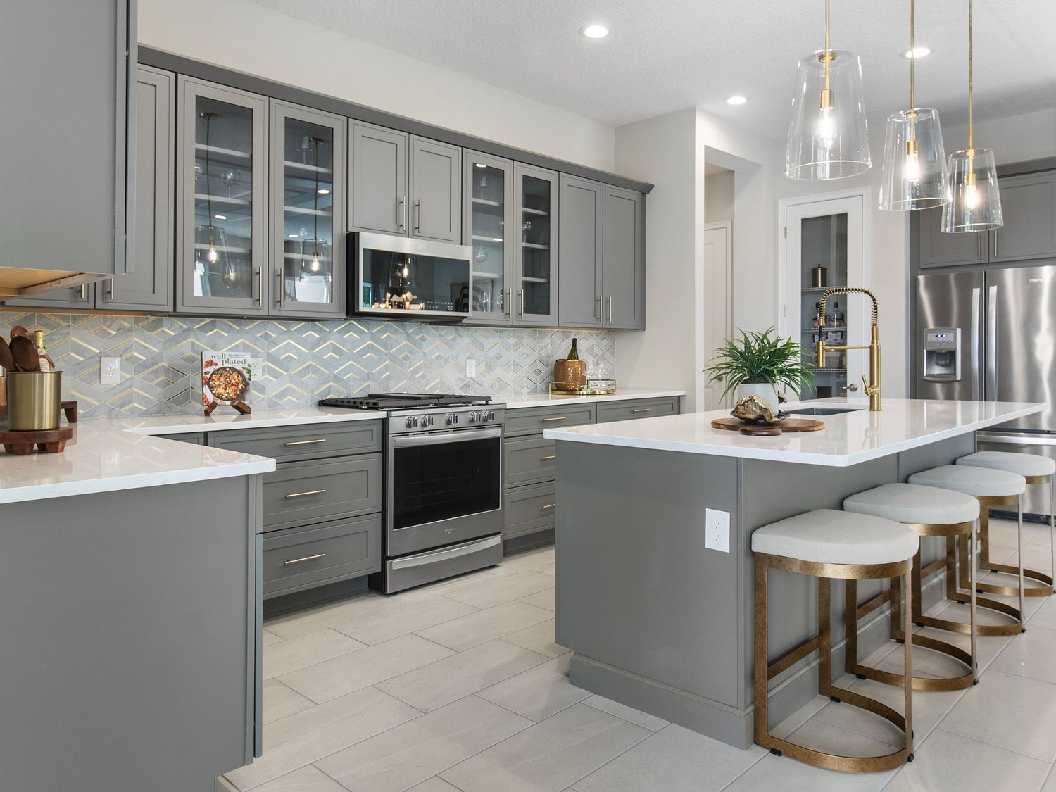 Pretty like a picture