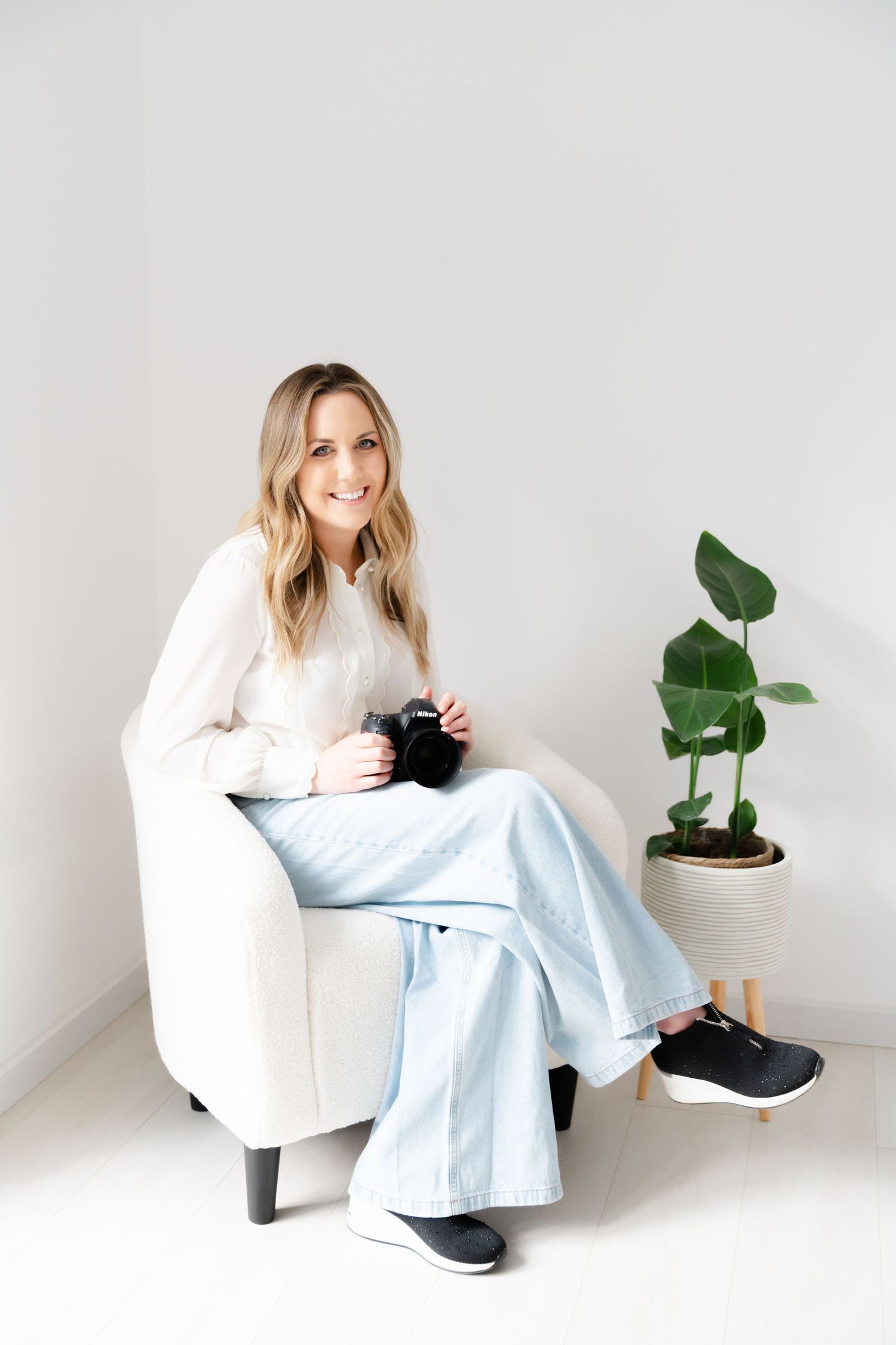 About Brand Photography - Lyndsey Ayres Photography